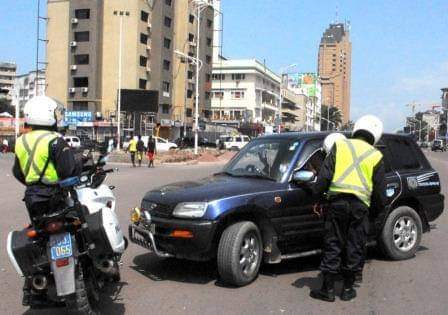 Tracasseries Routières : Police Spéciale de Roulage contre Conducteurs ...